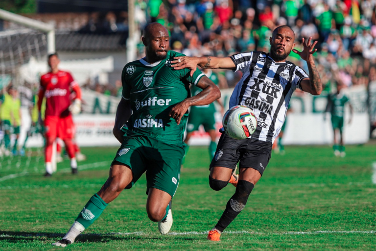 Santa Cruz vê prejuízo por atuação da arbitragem - GAZ - Notícias de ...