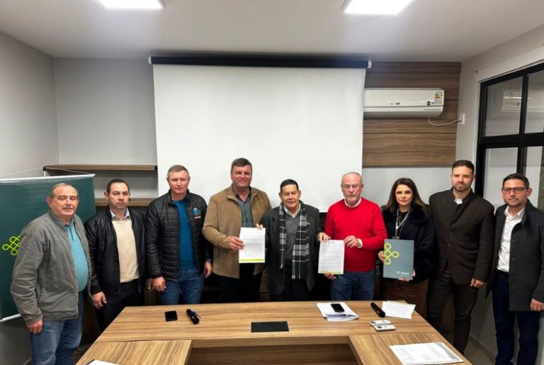 Senador Hamilton Mourão recebe demandas da saúde e da cadeia produtiva ...